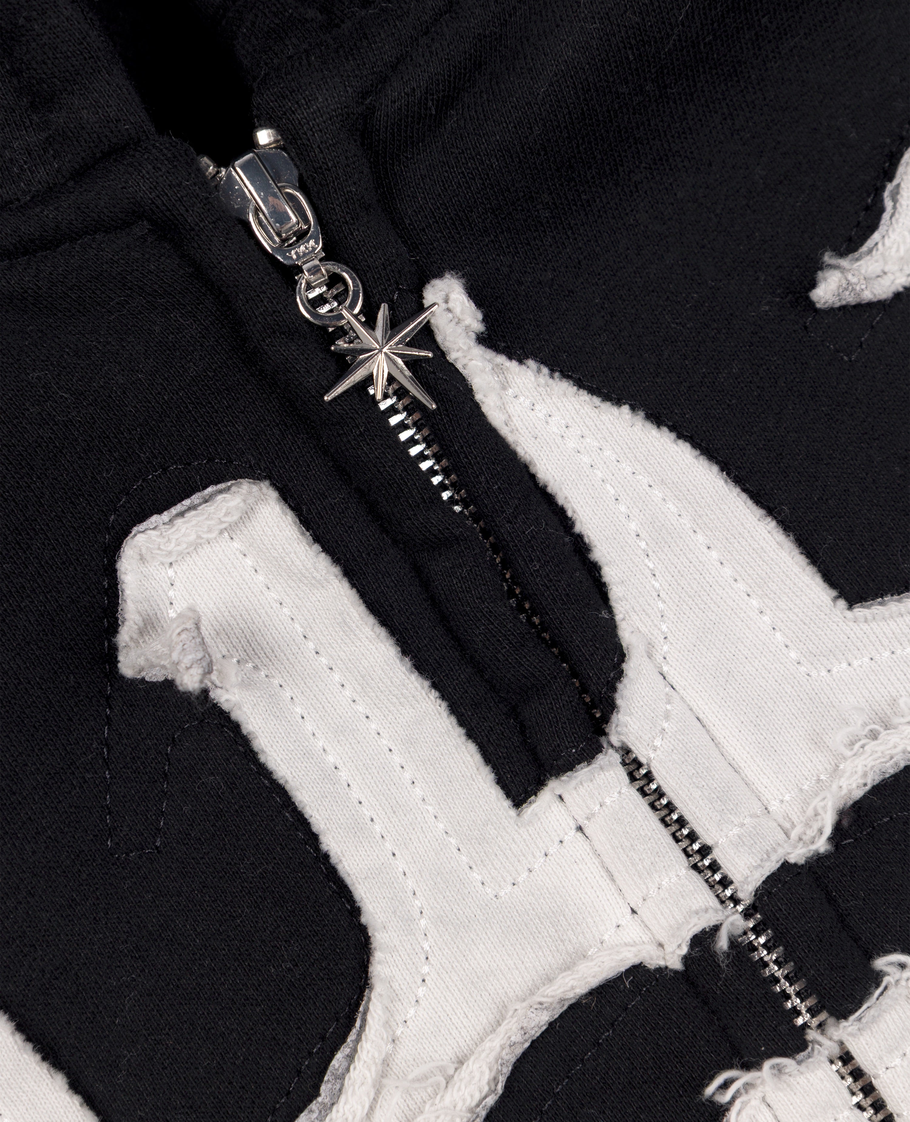 DivinByDivin | Black 6Stars Patch Zip - Streetwear Hoodie