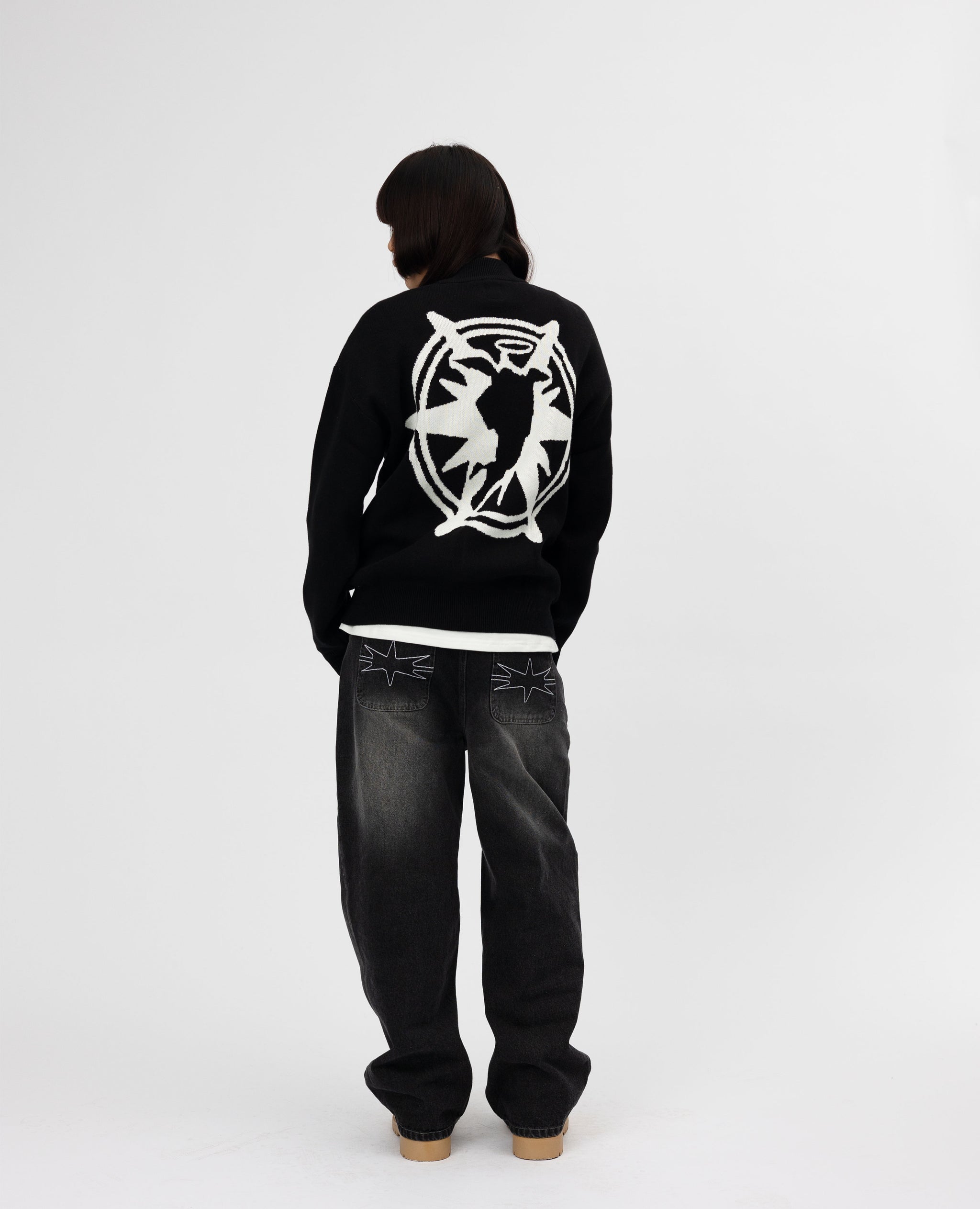 BLACK KNITWEAR – DIVINBYDIVIN