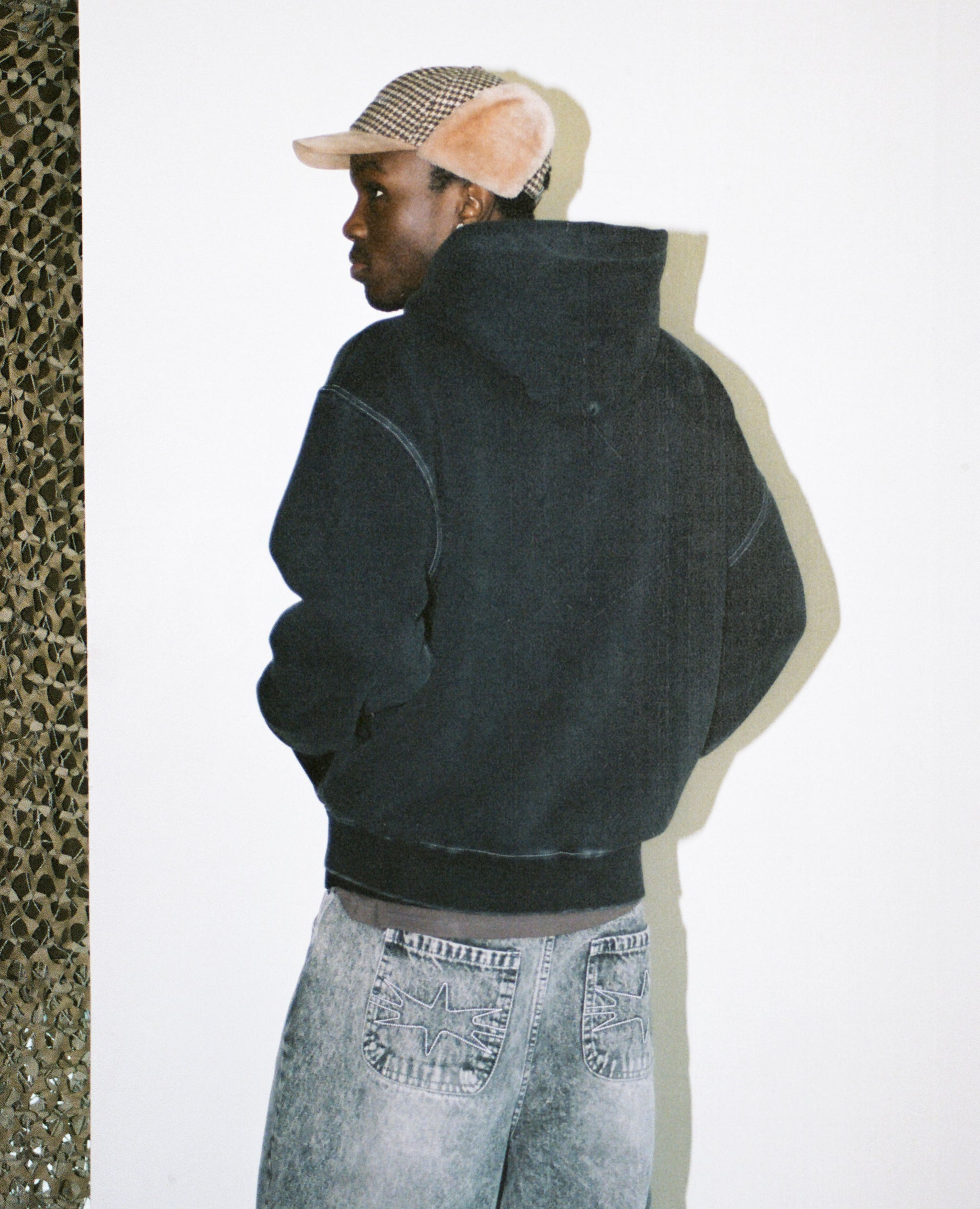 DIVINBYDIVIN | Sharp Zip Hoodie - Urban Blade Cut